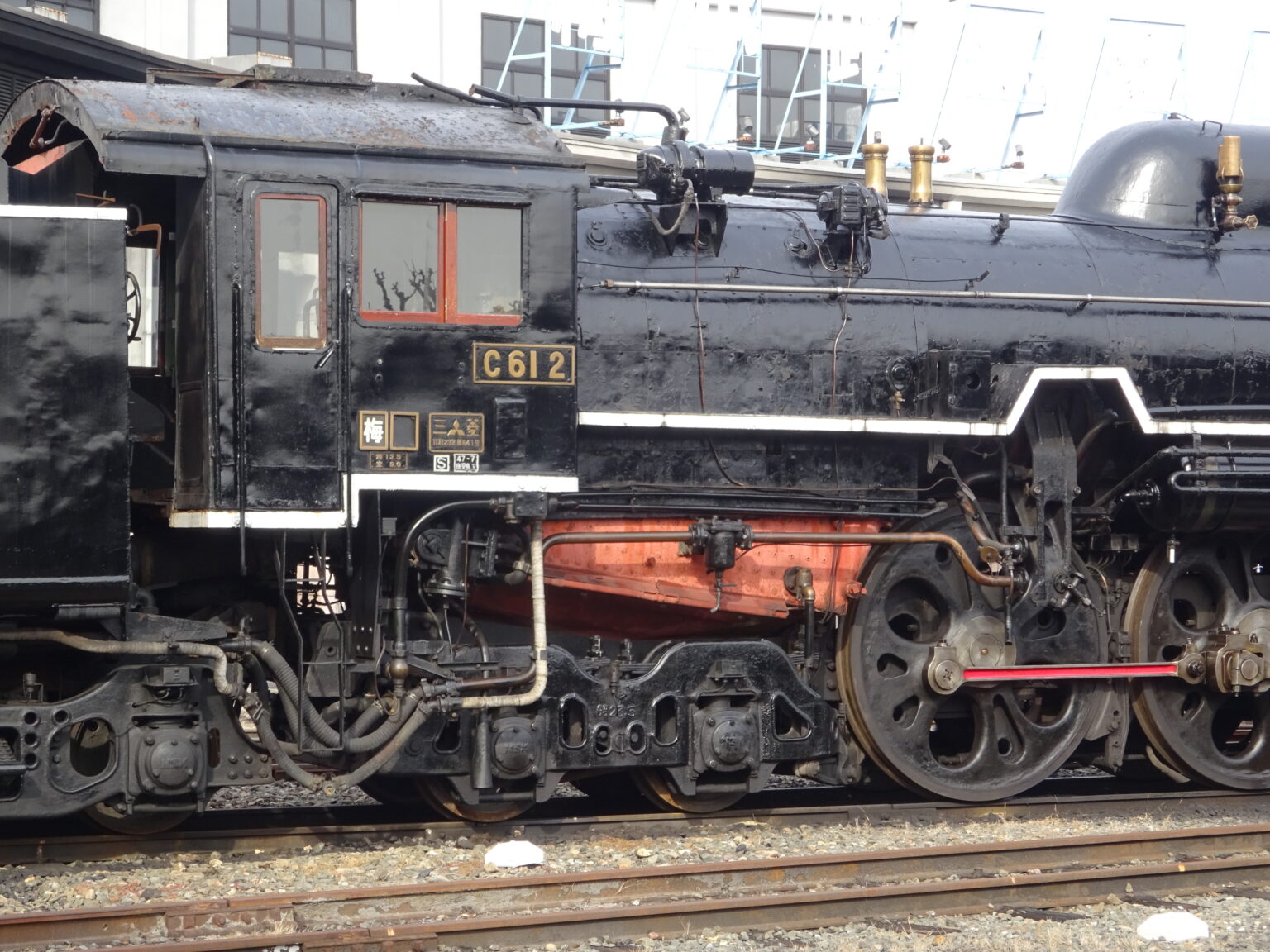 » 安達16番C61-2の改造（12）発電機・ATS発電機の取り付け｜鉄道模型製造所